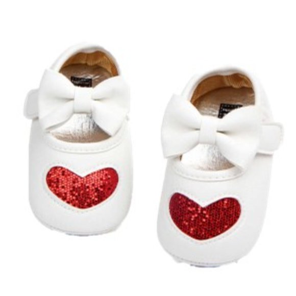 boutique | Shoes | Heart Baby Girl Shoes Outfit Crib Shoes Birthday ...